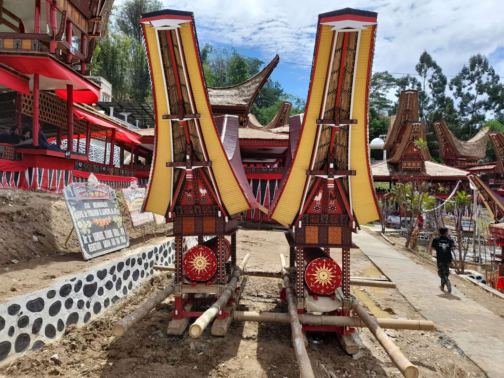 Knowledgetour - toraja culture in indonesia